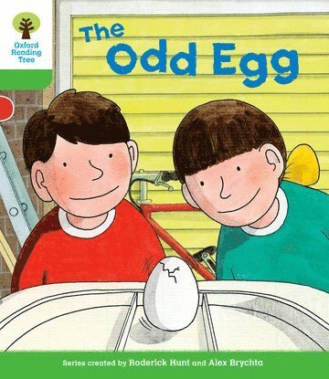 Oxford Reading Tree: Level 2: Decode and Develop: The Odd Egg ...
